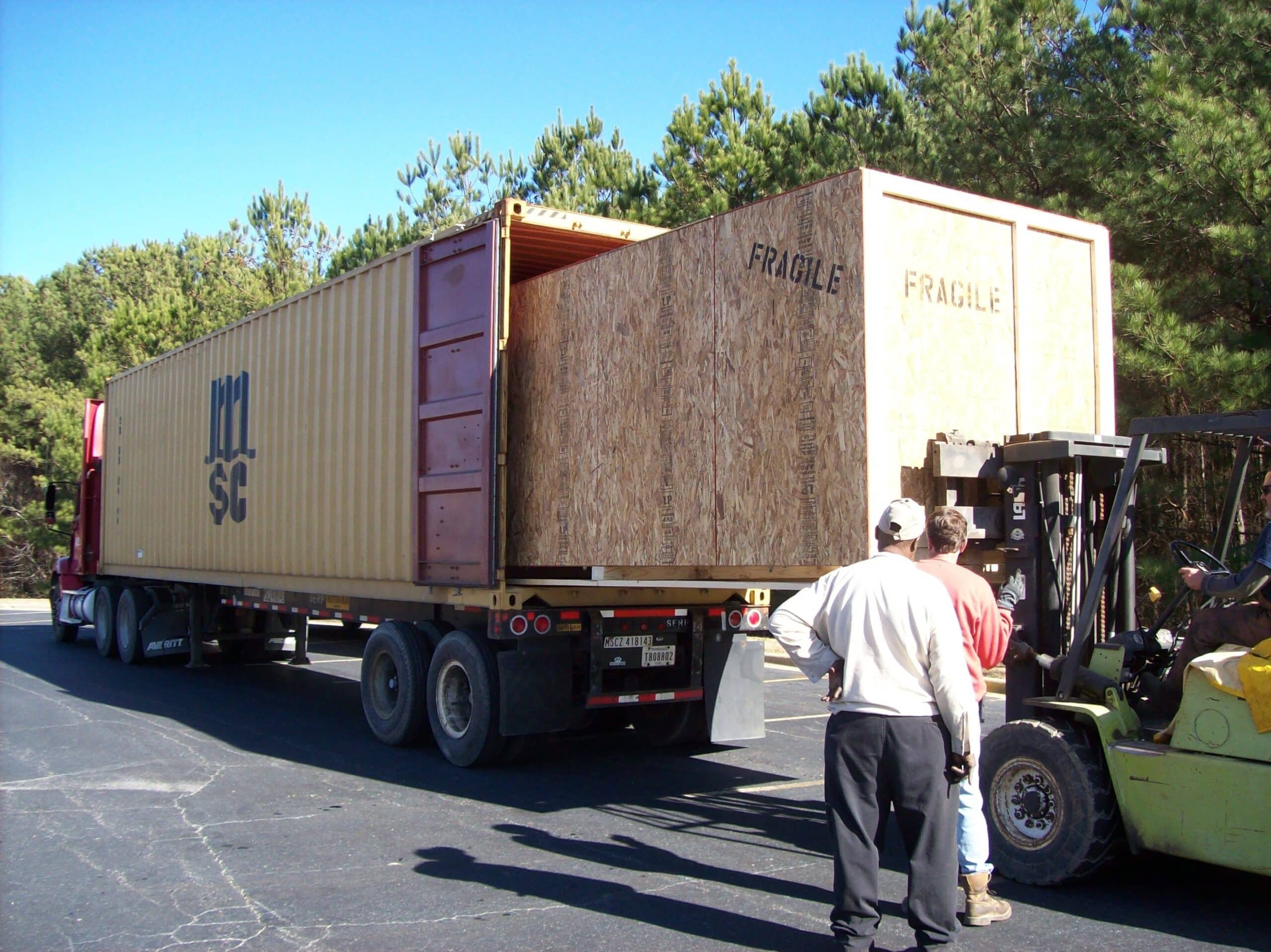 Artwork - Custom Pac & Shipping, Inc.